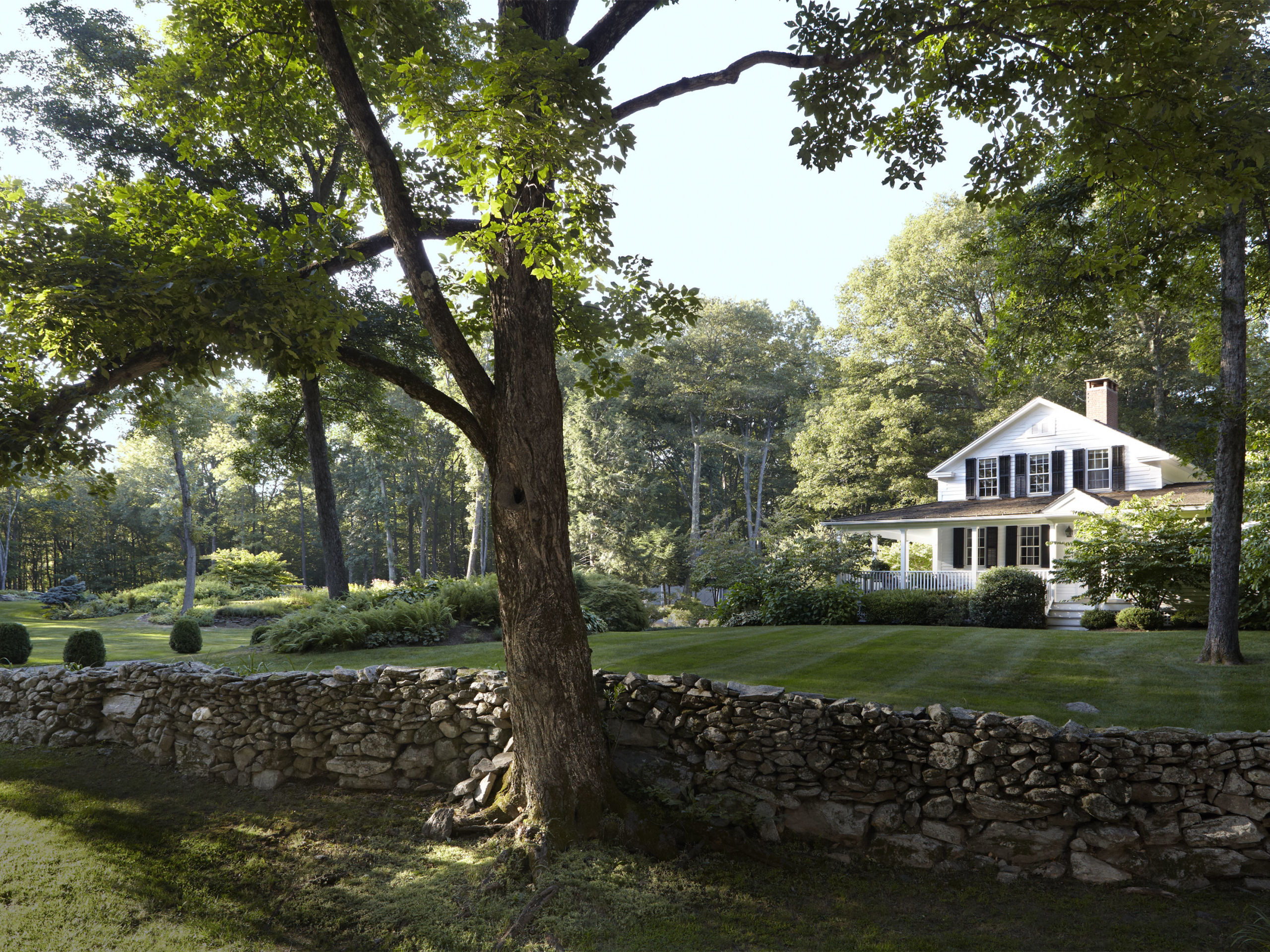 20 Beautiful Country House Designs