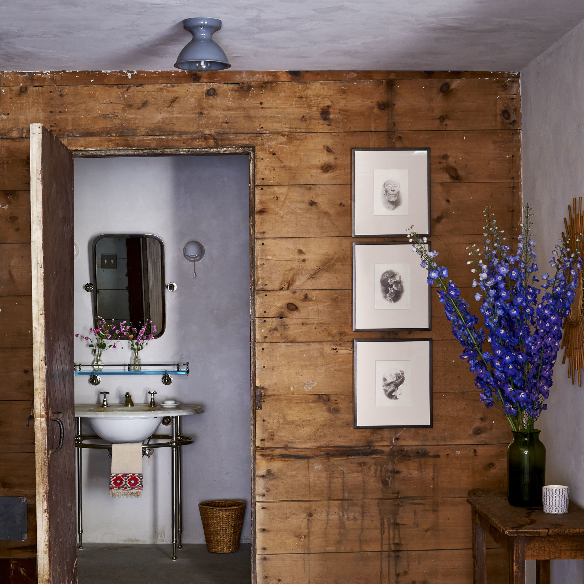 Simple Rustic Bathroom Designs